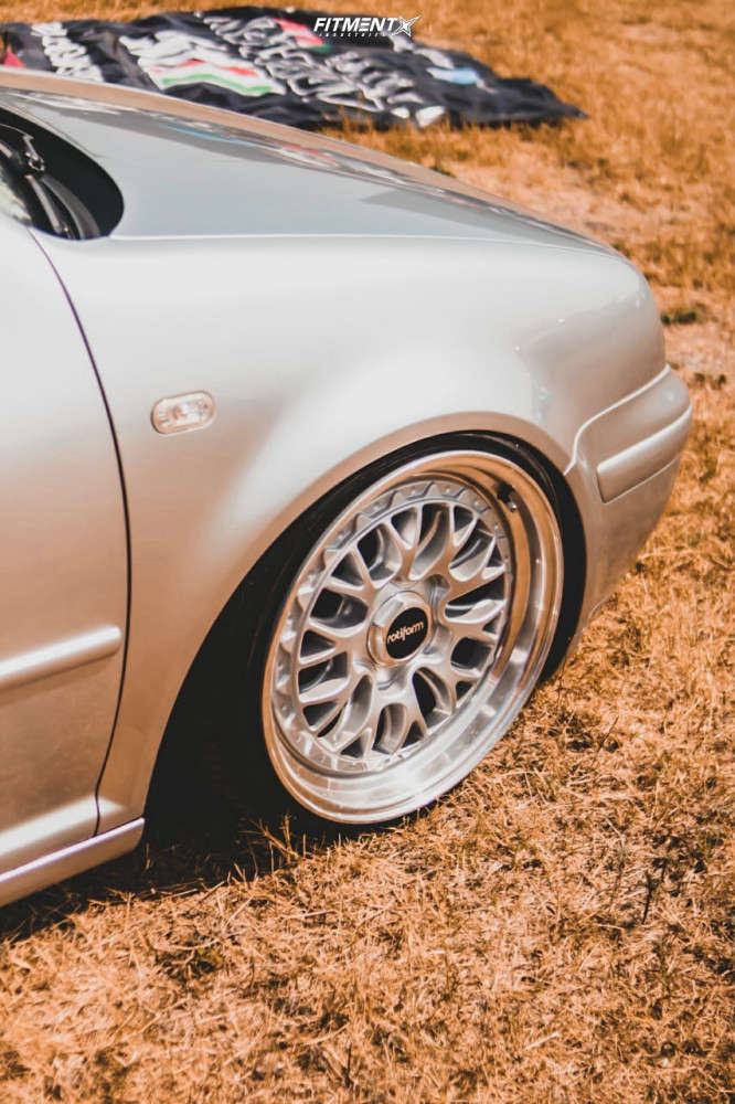 2001 Volkswagen GTI Base with 18x9.5 Rotiform Lsr and 215x35 on Air ...