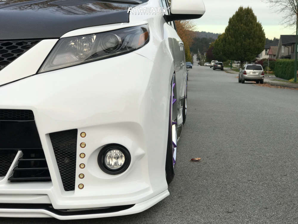 2015 Toyota Sienna SE with 20x10.5 Ferrada FR4 and Falken 245x40 on Air ...