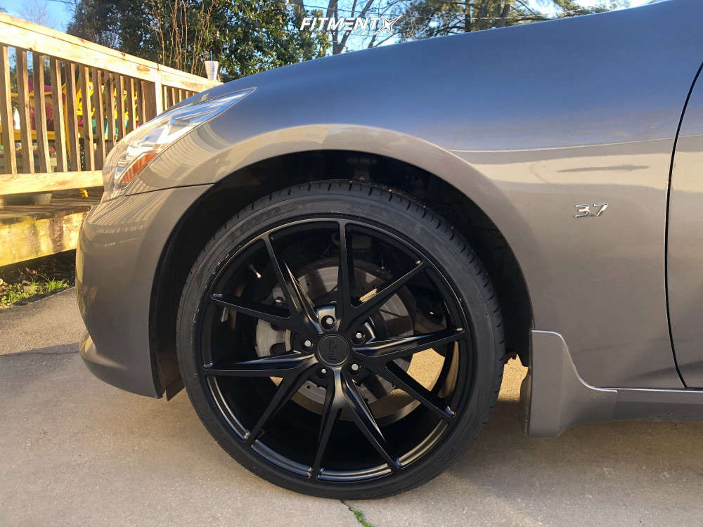2015 INFINITI Q40 Base with 20x9 Niche Misano and Toyo Tires 245x35 on ...