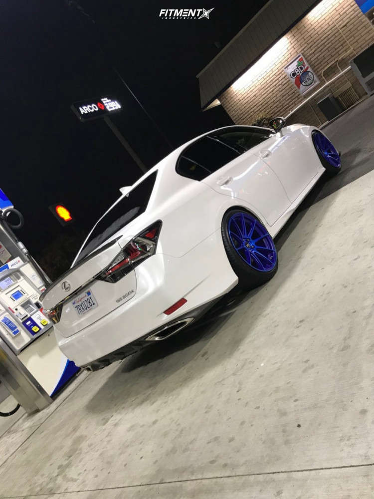 2016 Lexus GS200t Base with 20x10 STR 524 and Delinte 245x35 on ...