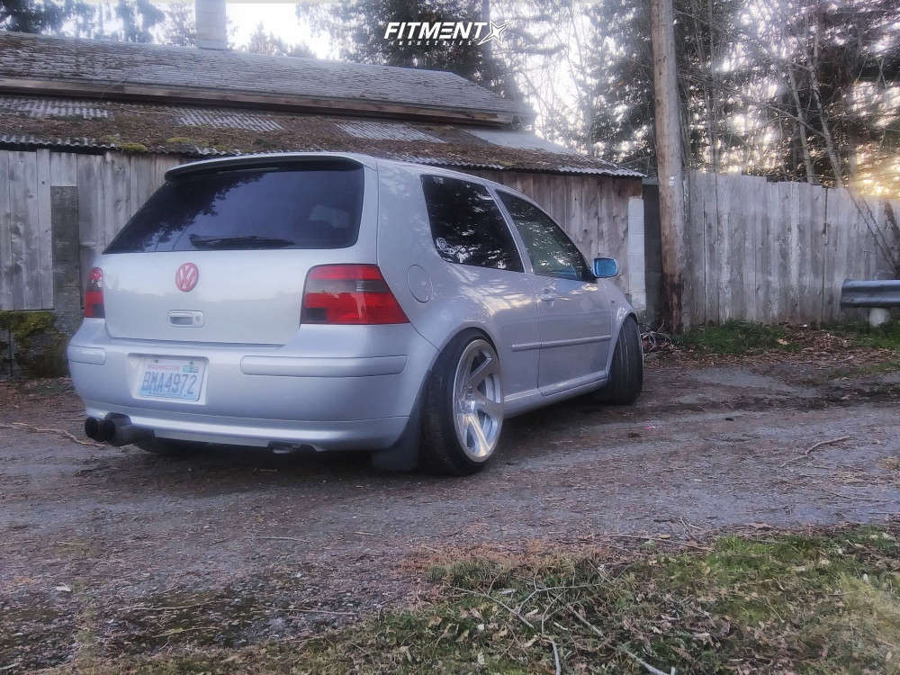 Volkswagen Golf 2000 Jdm