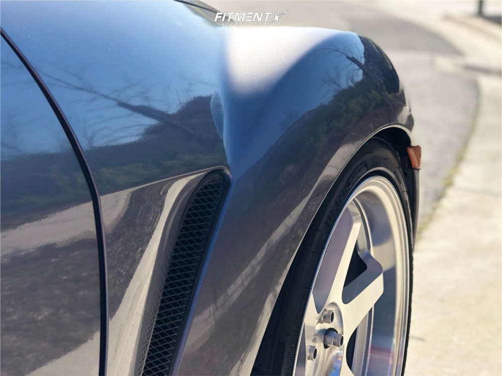 2004 Mazda RX-8 Base with 18x9.5 ESR Sr07 and Nitto 245x40 on Coilovers ...