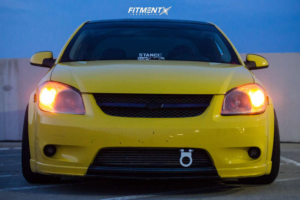 2008 Chevrolet Cobalt SS with 18x9.5 Varrstoen Es6 and Pirelli 245x40 ...