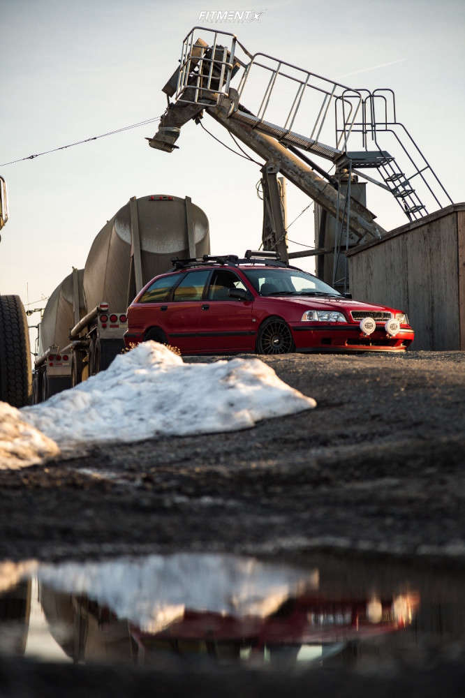 2000 Volvo V40 Base with 17x8 Rotiform Las-r and Hankook 225x45 on ...