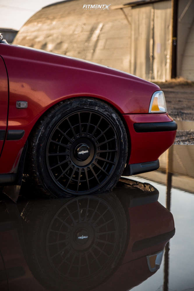 2000 Volvo V40 Base with 17x8 Rotiform Las-r and Hankook 225x45 on ...