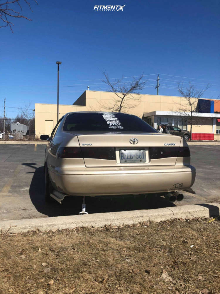 2001 Toyota Camry CE with 15x7 BBS Mahle and Uniroyal 185x60 on ...