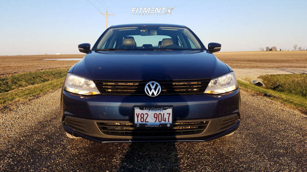 2014 Volkswagen Jetta SE with 18x9.5 TSW Sonoma and Goodyear 225x40 on Stock Suspension | 660147 ...