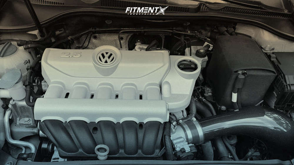 2011 Volkswagen Golf Base with 17x7 Motegi Mr131 and Michelin 225x45 on ...