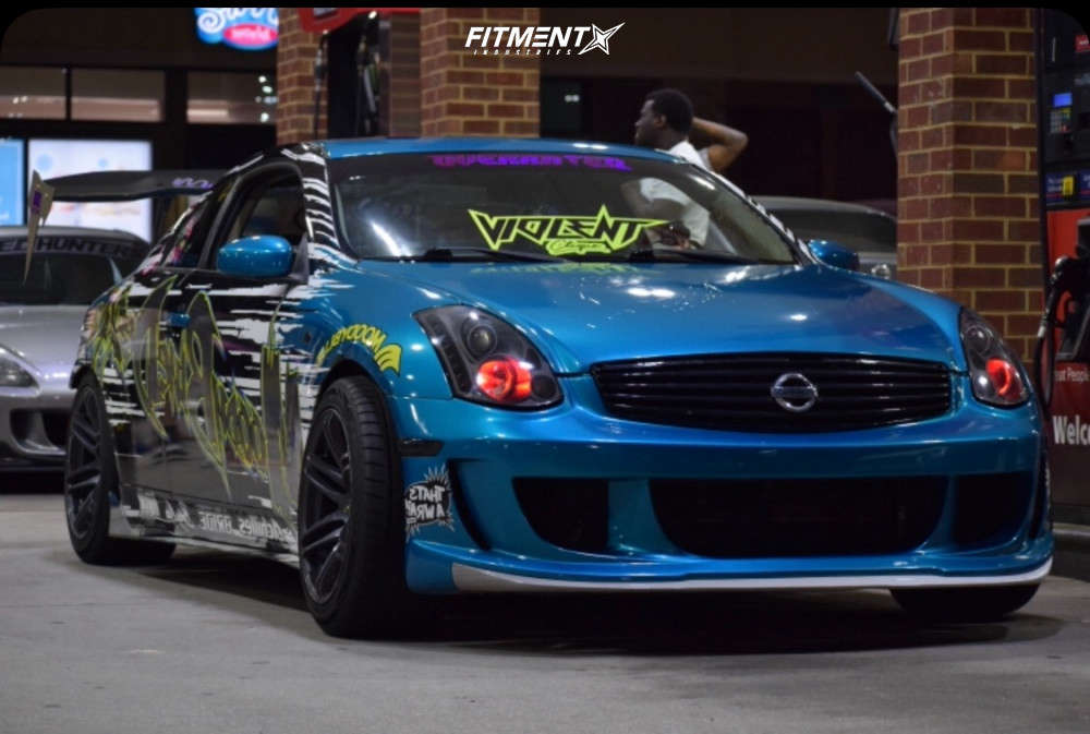 2003 INFINITI G35 Base with 18x10.5 Cosmis Racing Mrii and Achilles ...