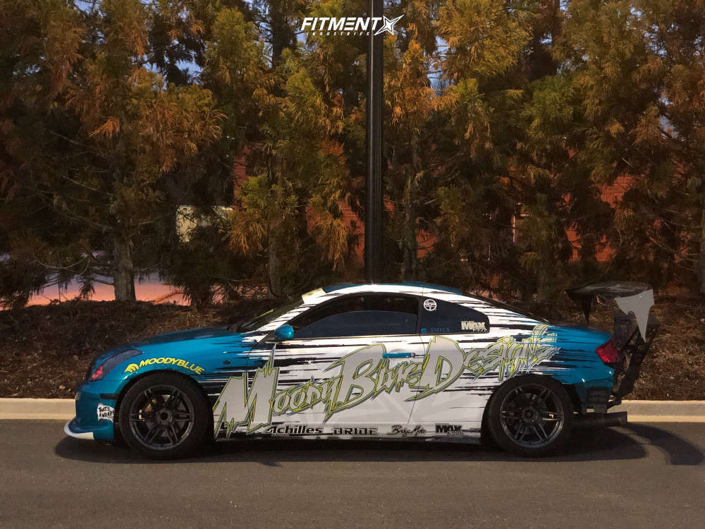 2003 INFINITI G35 Base with 18x10.5 Cosmis Racing Mrii and Achilles ...