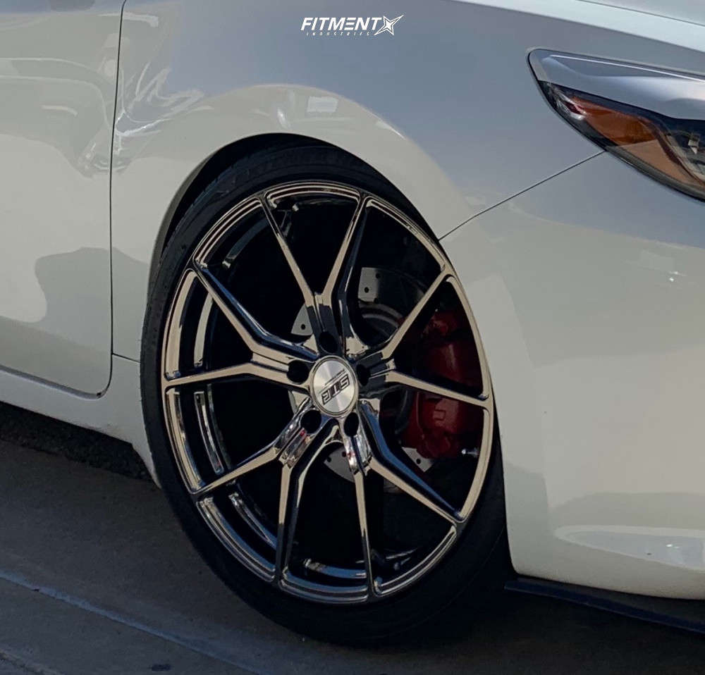 2017 Nissan Altima SR with 20x8.5 STR 907 and Toyo Tires 245x35 on ...