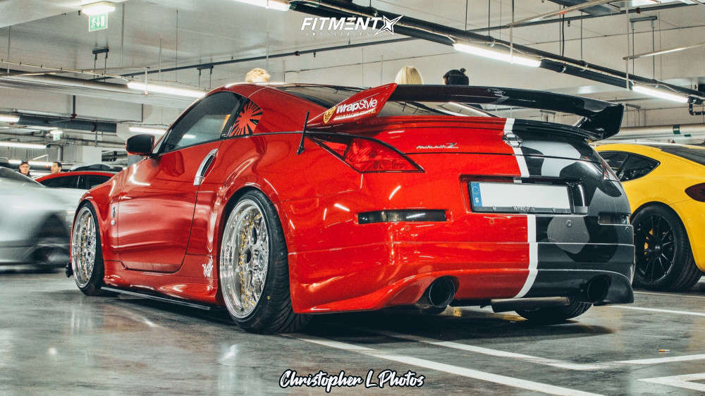 2004 Nissan 350Z Performance with 19x9.5 Aodhan Ds01 and Nankang 225x35 ...