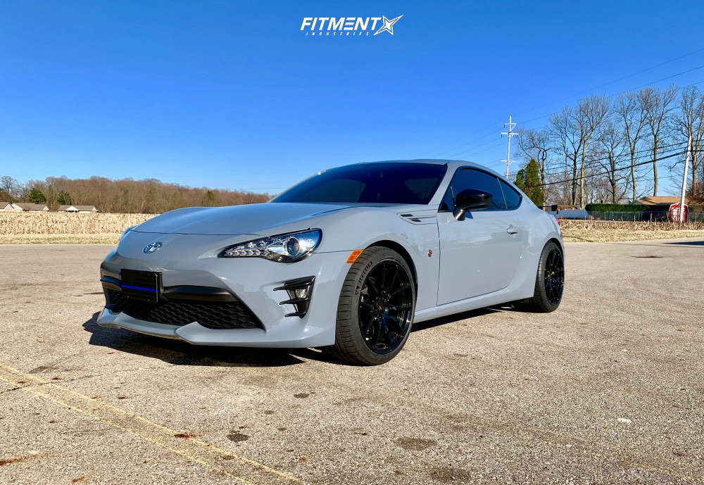 2018 Toyota 86 GT with 18x9.5 Option Lab R716 and Michelin 255x35 on Coilovers | 669728 ...