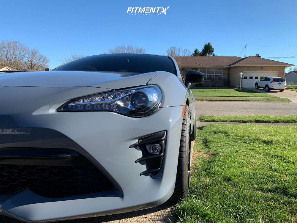 2018 Toyota 86 GT with 18x9.5 Option Lab R716 and Michelin 255x35 on Coilovers | 669728 ...