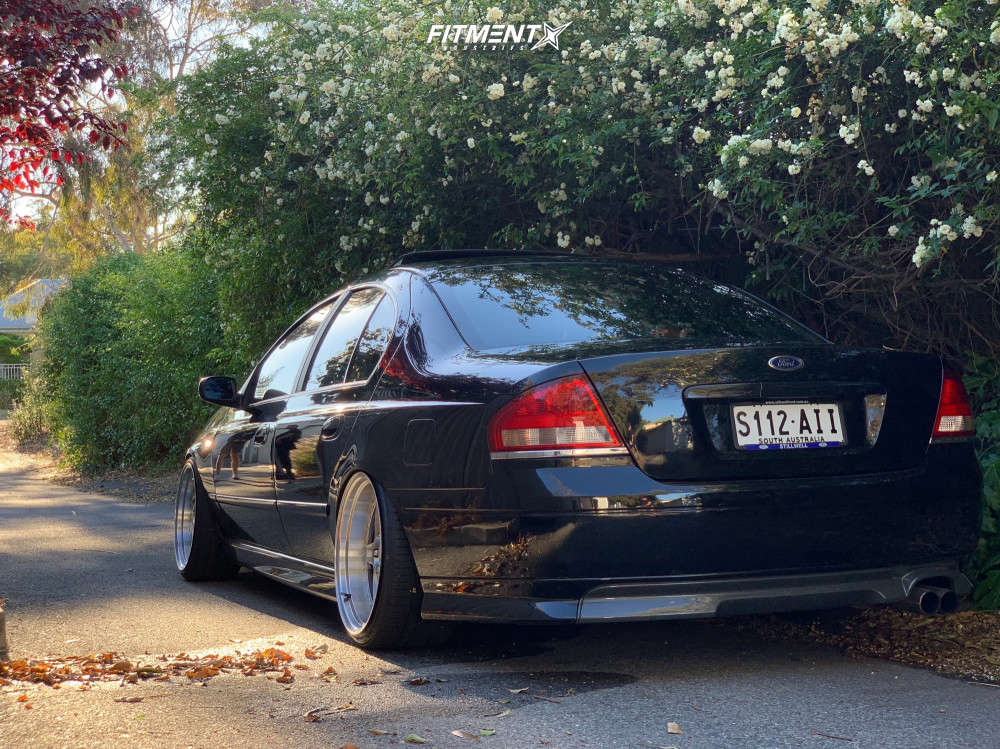 2004 Ford Falcon XR6 Base with 19x9.5 Rotiform Roc and Sailun 235x35 on ...