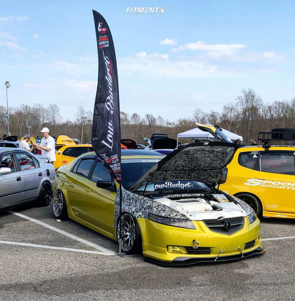 2004 Acura TL Base with 18x10.5 Aodhan DS02 and Federal 225x40 on ...