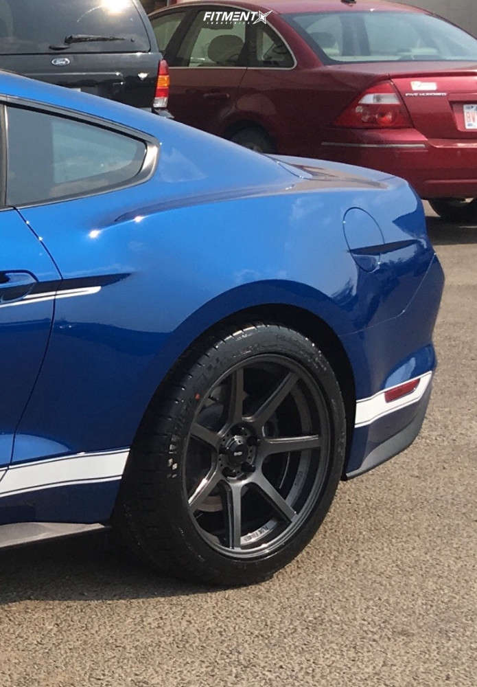 2018 Ford Mustang GT with 19x9 Konig Ultraform and Michelin 255x40 on ...