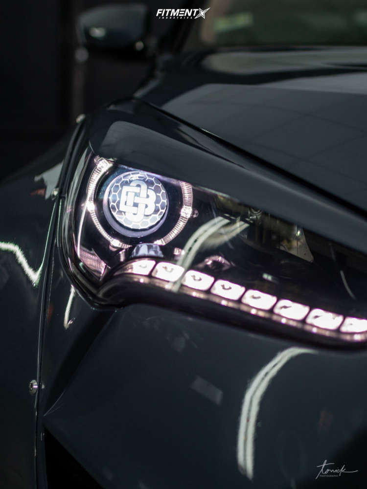 2013 Hyundai Veloster Base with 18x11 Work Vs Xx and Achilles 225x35 on ...