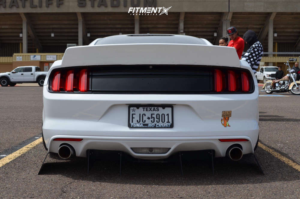 2015 Ford Mustang V6 with 19x9.5 Varrstoen Es2 and Federal 255x35 on ...