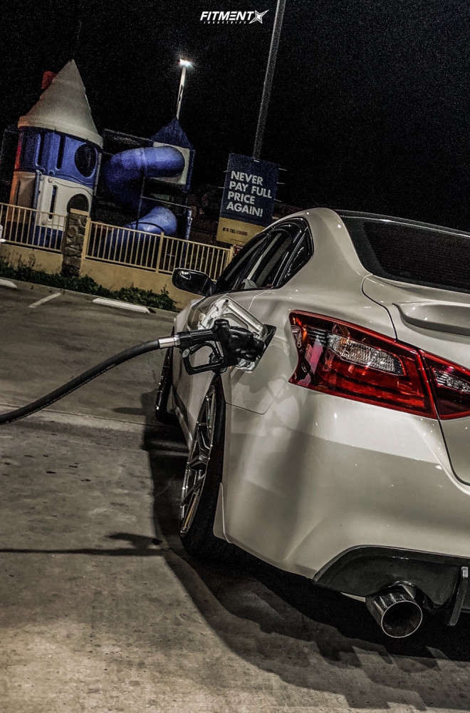 2017 Nissan Altima SR with 20x8.5 STR Flow Forged STR 907 and Toyo ...