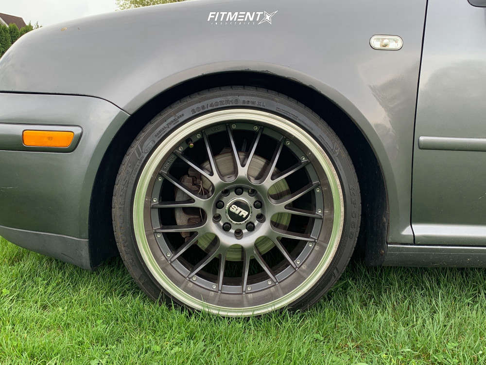 2003 Volkswagen Jetta GLS with 18x8.5 STR 514 and Kinforest 205x40 on ...