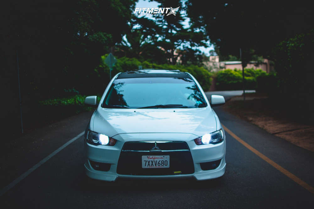2010 Mitsubishi Lancer GTS Sportback with 18x8.5 3SDM 0.05 and Nankang ...