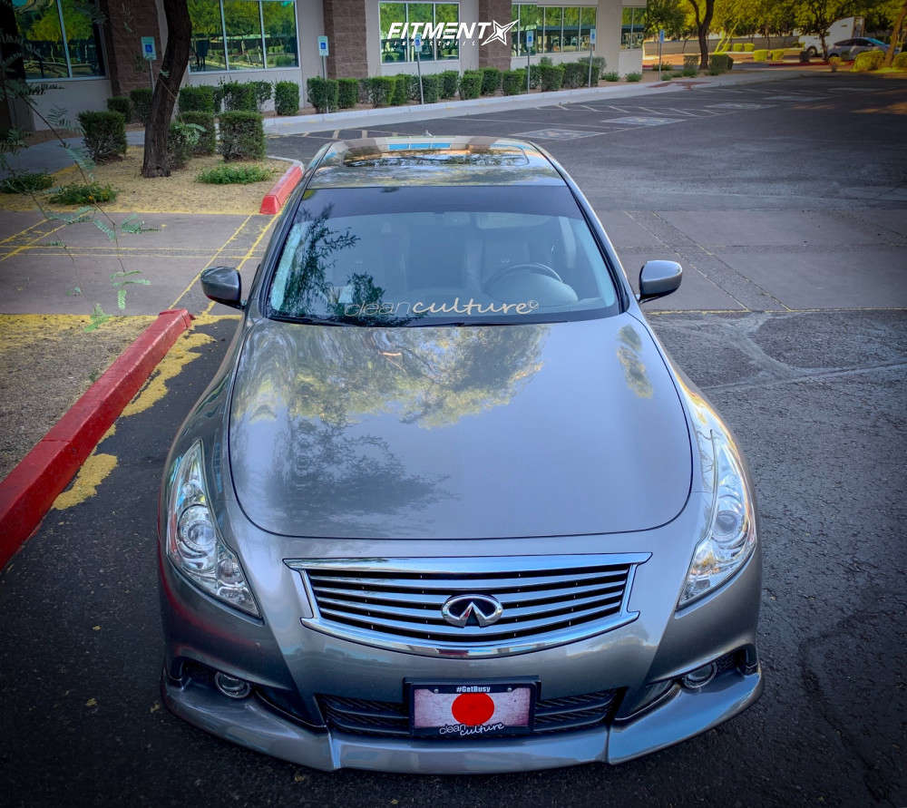 2013 INFINITI G37 Sport with 20x10.5 Niche Verona and Nitto 245x35 on ...