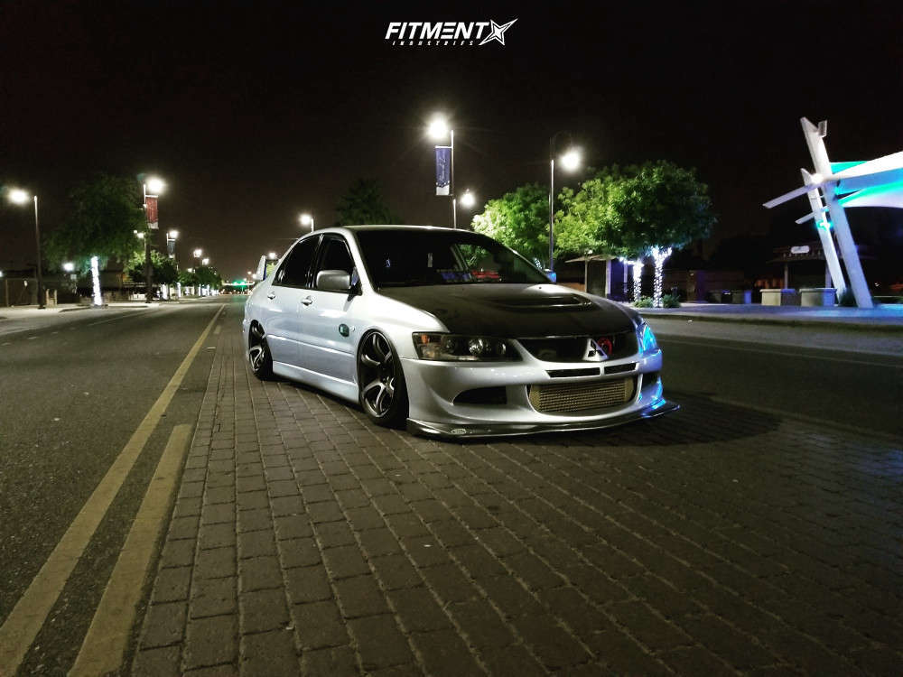 2003 Mitsubishi Lancer Evolution with 18x9.5 Gram Lights 57c6 and ...