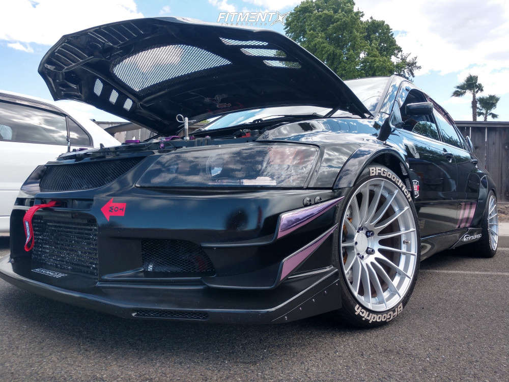 2003 Mitsubishi Lancer Evolution with 18x10.5 Enkei Rs05-rr and ...