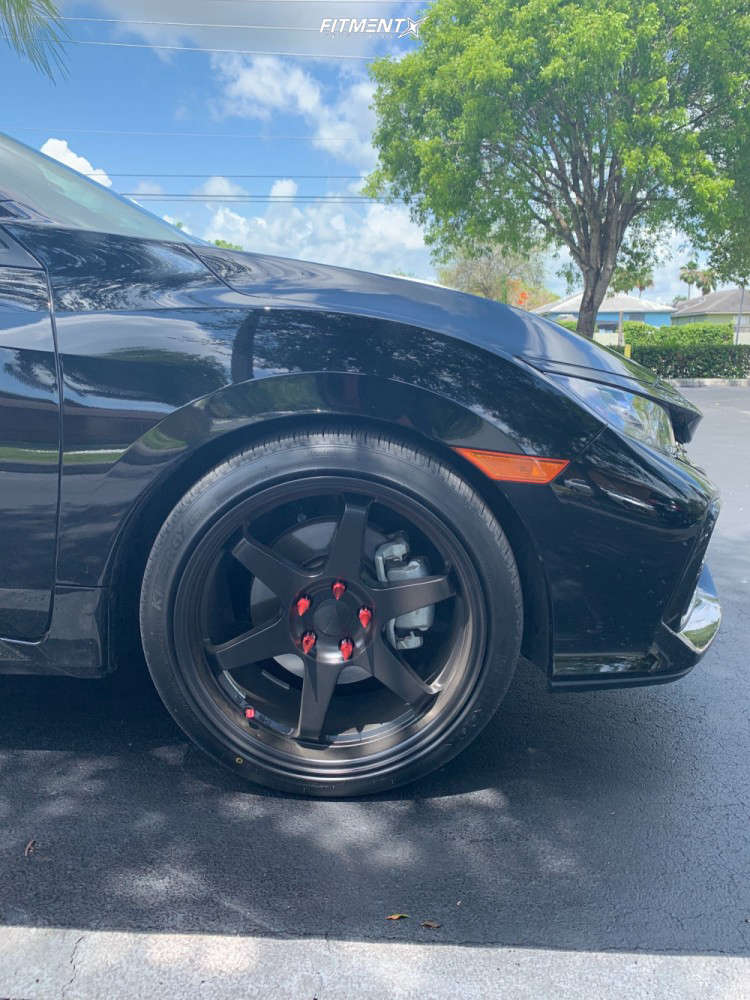 2018 Honda Civic Si with 19x9.5 Varrstoen ES2 and Hankook 245x35 on ...