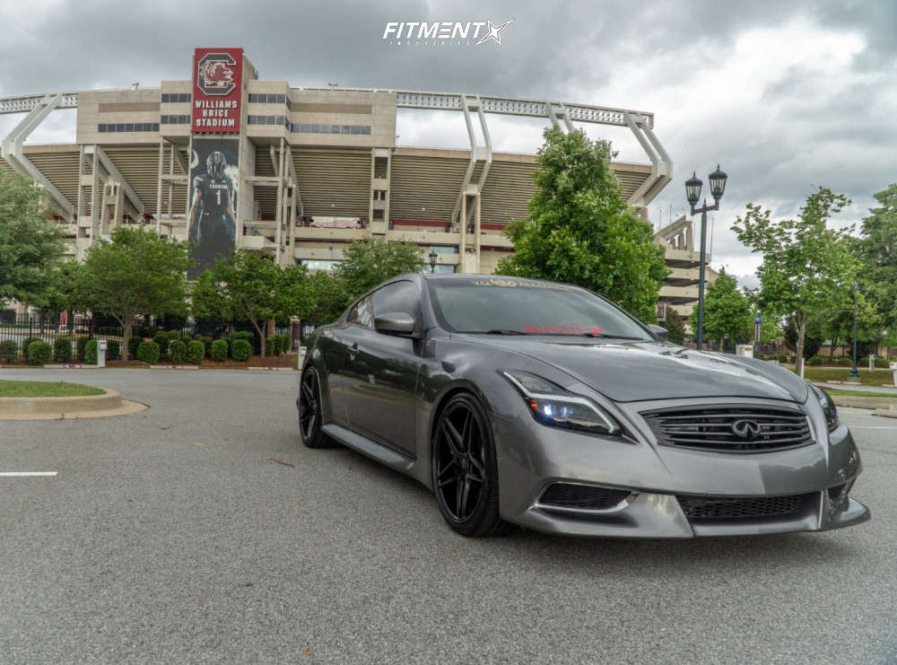 2010 INFINITI G37 Sport with 20x9 Rosso Reactiv and Nexen 245x35 on ...