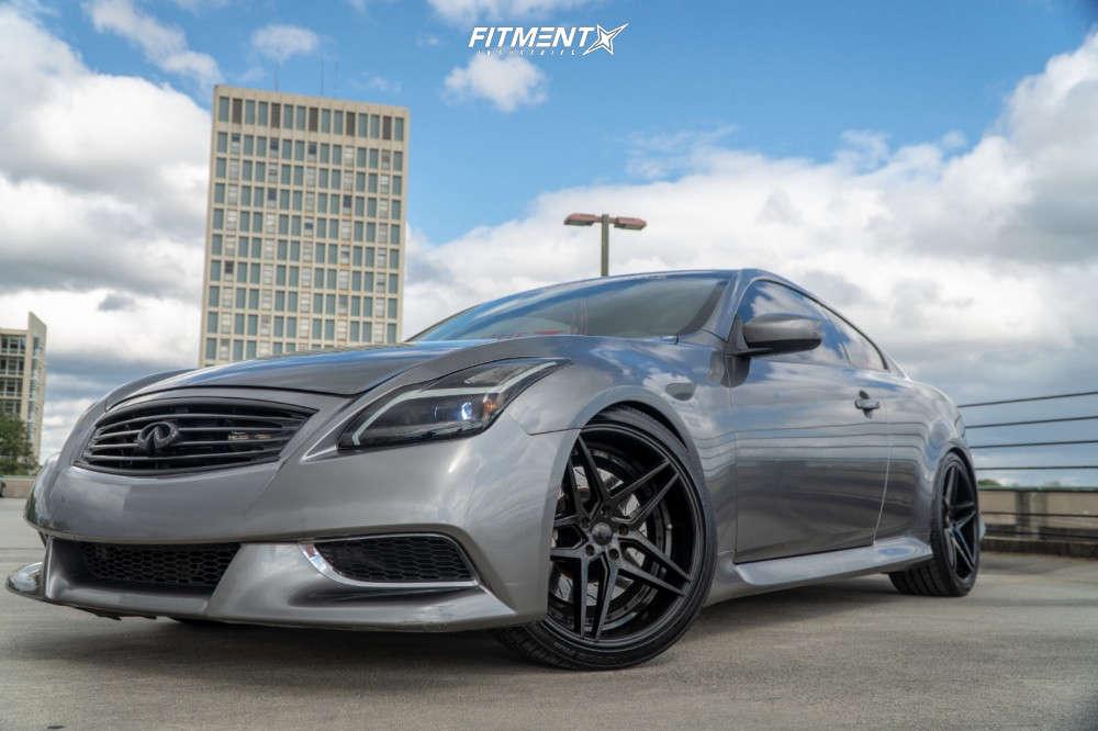2010 INFINITI G37 Sport with 20x9 Rosso Reactiv and Nexen 245x35 on ...