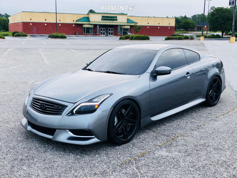 2010 INFINITI G37 Sport with 20x9 Rosso Reactiv and Nexen 245x35 on ...