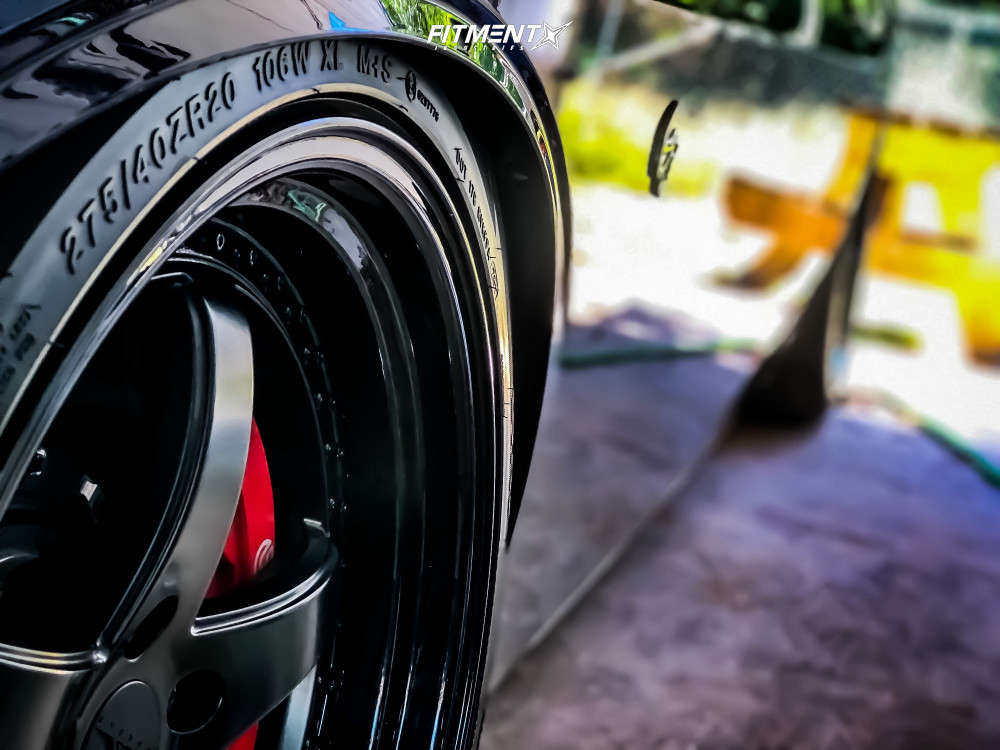 2016 Dodge Challenger SRT Hellcat with 20x10.5 XXR 565 and Pirelli ...