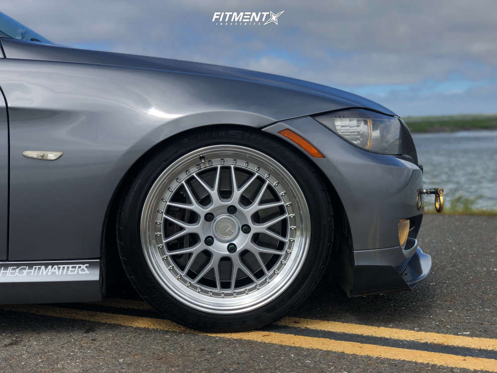 2009 BMW 335i Base with 18x8.5 Aodhan Ah02 and Federal 235x40 on ...