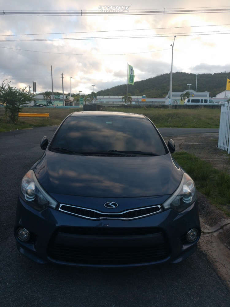 2015 Kia Forte Koup SX with 18x8 Aodhan Ls009 and Accelera 225x40 on ...