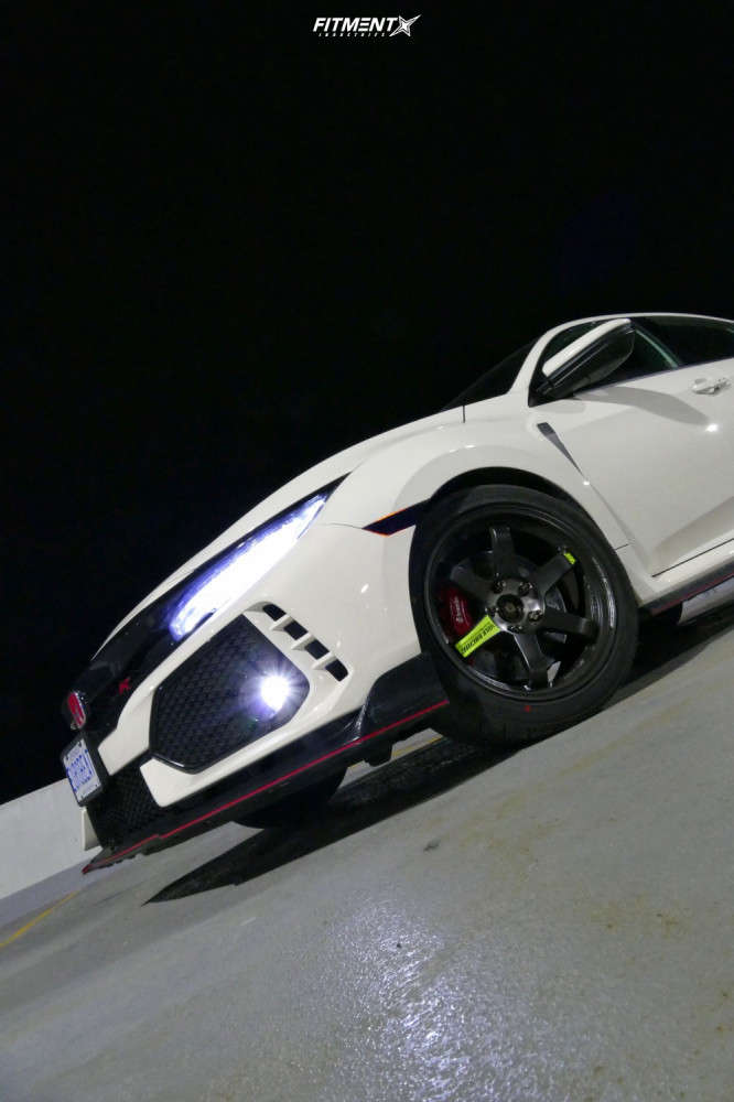 2017 Honda Civic Type R with 18x10 Volk Te37sl and Yokohama 255x40 on ...
