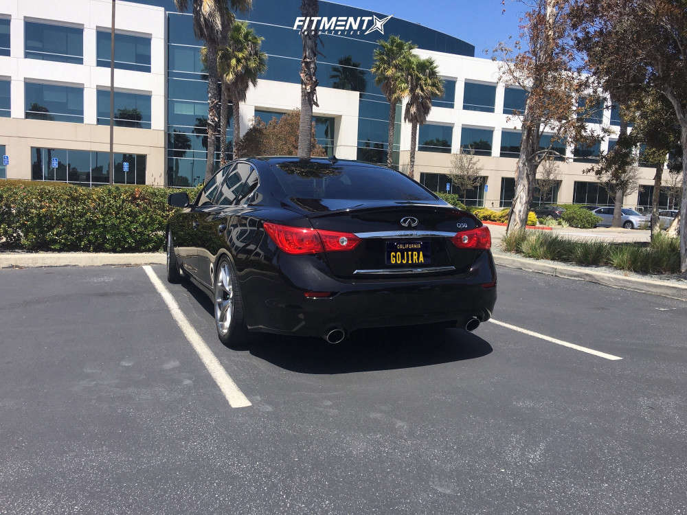 2015 INFINITI Q50 Premium with 19x8.5 ESR RF2 and Kumho 245x40 on Air ...