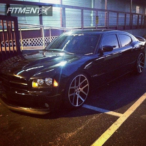 2008 Dodge Charger SRT8 with 22x9 Factory Reproductions Viper and Toyo ...