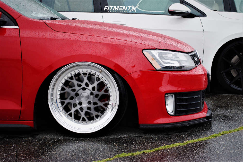 2013 Volkswagen Jetta GLI with 18x9 Rotiform Blq-t and Nexen 215x35 on ...