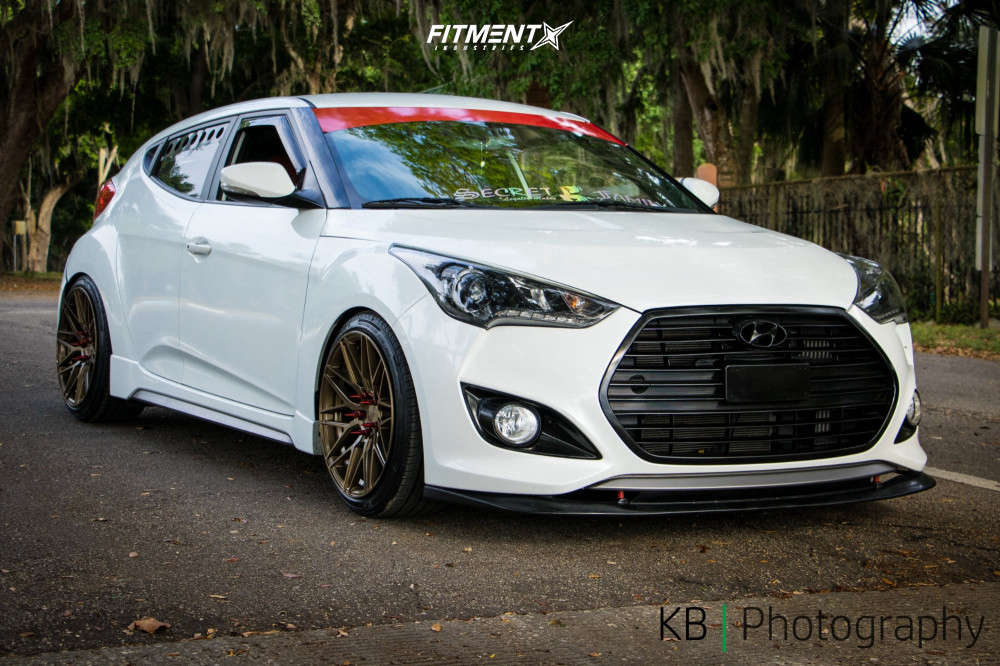 2016 Hyundai Veloster Turbo with 18x9.5 F1R F103 and Westlake 225x40 on ...