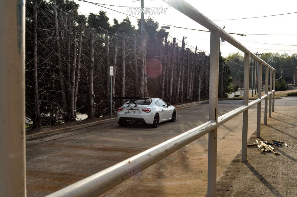 2017 Subaru BRZ Limited with 18x9.5 Option Lab R716 and Michelin 245x35 ...