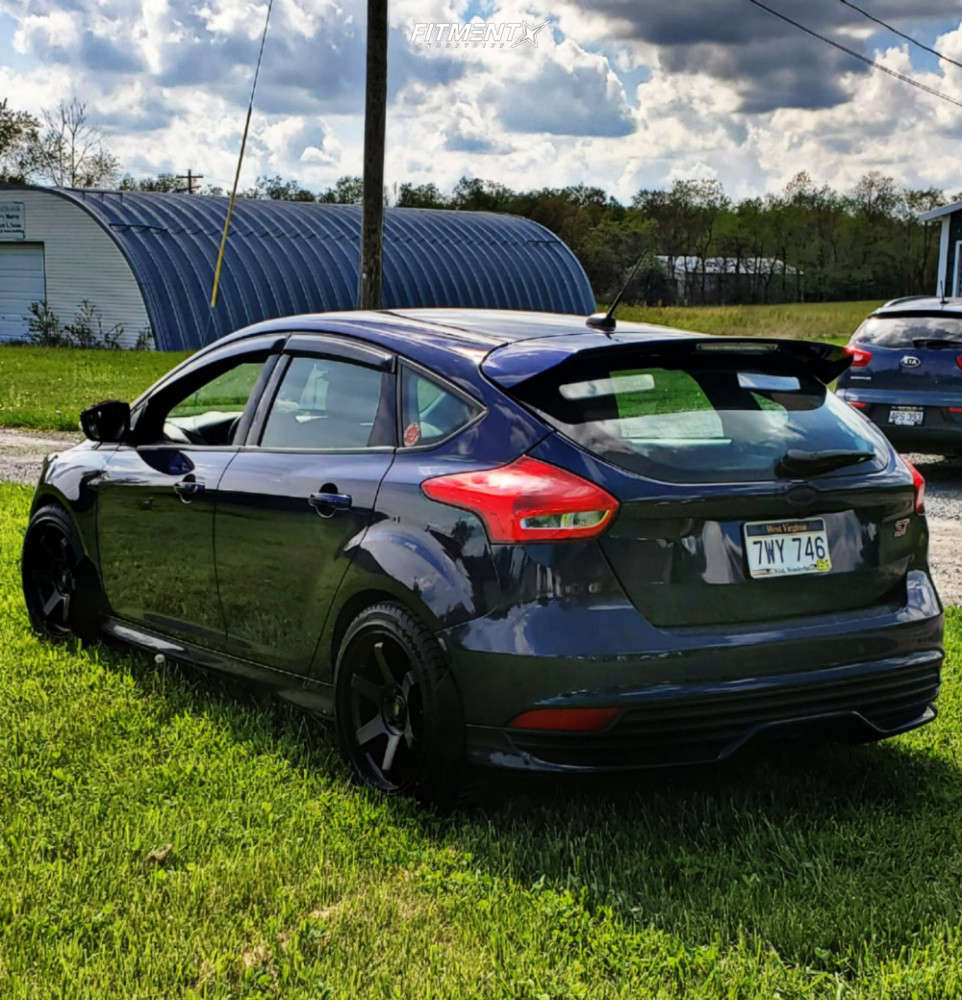 2017 Ford Focus ST with 18x8.5 MST Mt01 and Goodyear 235x40 on Stock ...