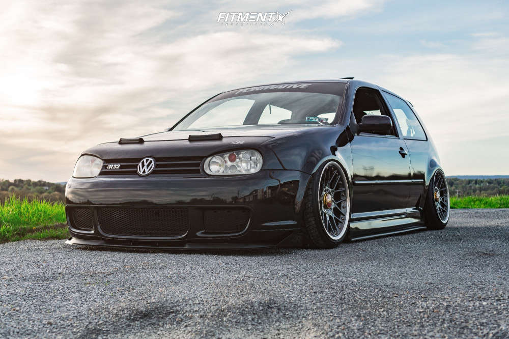 2004 Volkswagen R32 Base with 18x8.5 BBS Rsii and Nitto 205x40 on Air ...