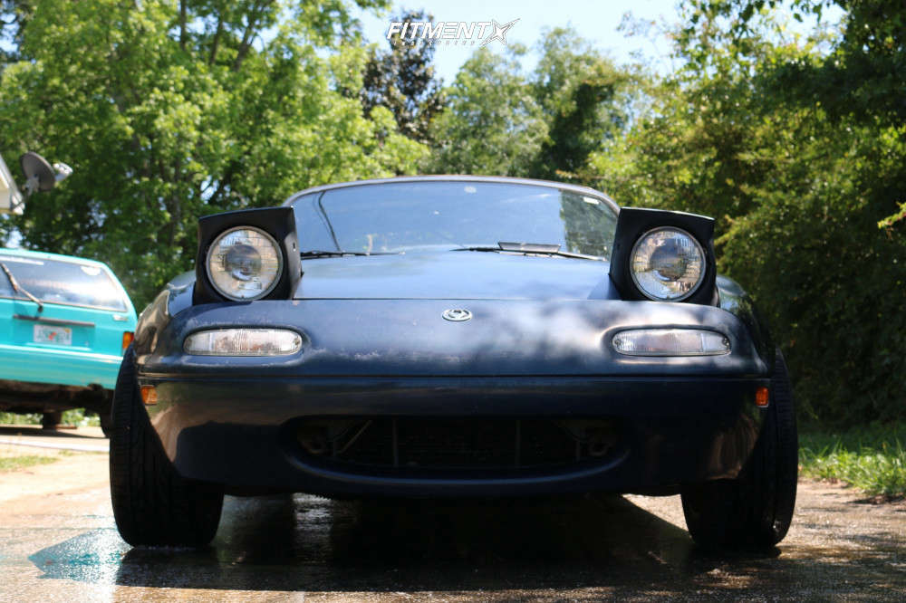 1995 Mazda MX-5 Miata Base with 15x8 MST Time Attack and Hankook 205x50 ...