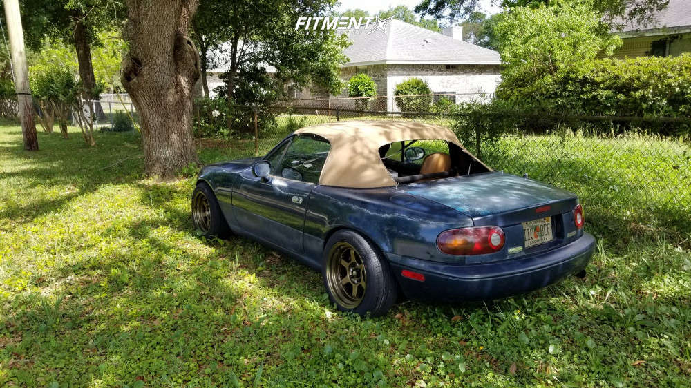 1995 Mazda MX-5 Miata Base with 15x8 MST Time Attack and Hankook 205x50 ...