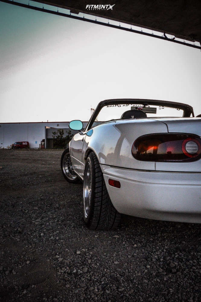 1992 Mazda MX-5 Miata Base with 15x8 MSR 228 and GT Radial 205x50 on ...