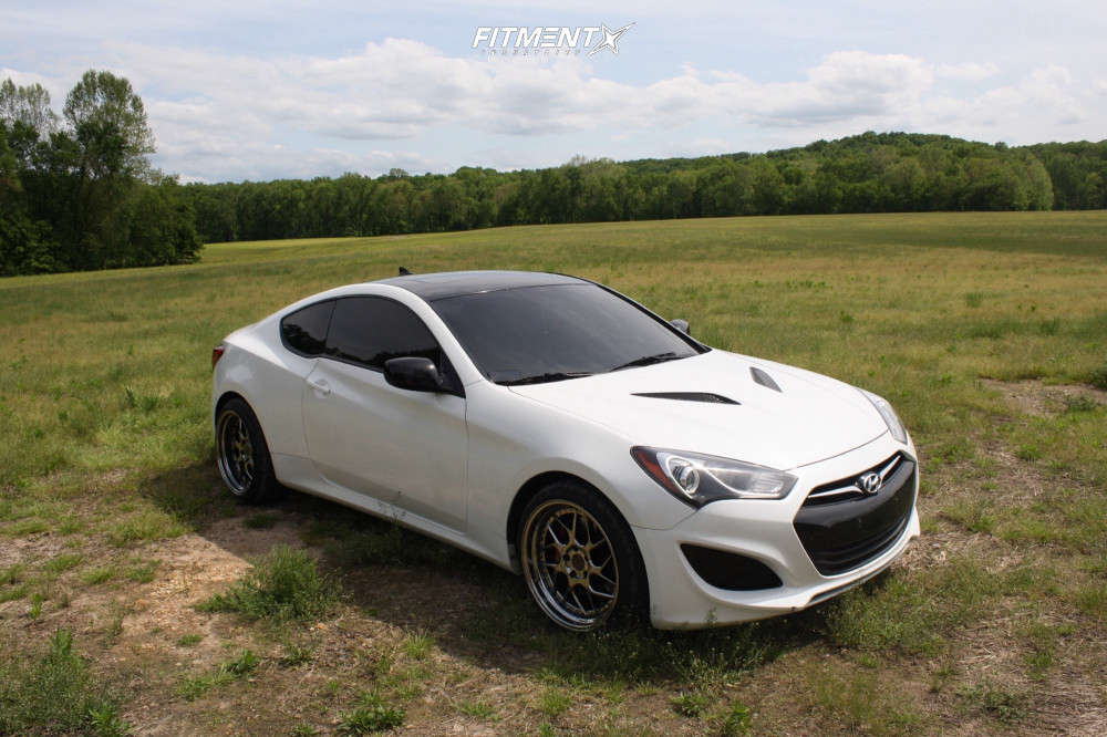2013 Hyundai Genesis Coupe 2.0T R-Spec with 19x9.5 Aodhan Ds01 and ...