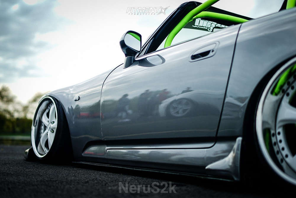 2005 Honda S2000 Base with 18x9 Work VS KF and Achilles 205x35 on Air ...