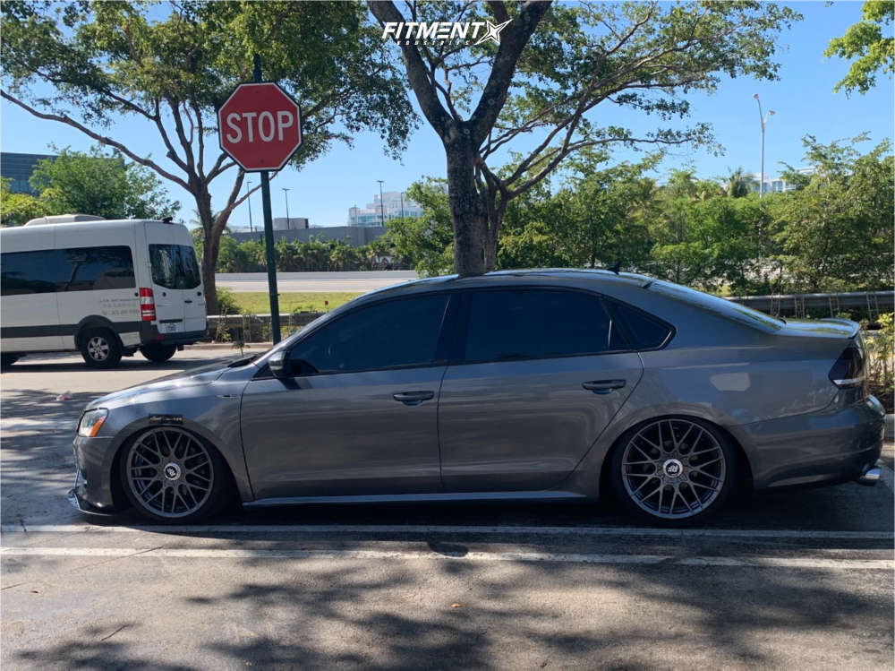 2015 Volkswagen Passat S with 19x8.5 Rotiform Rse and Nitto 235x35 on ...